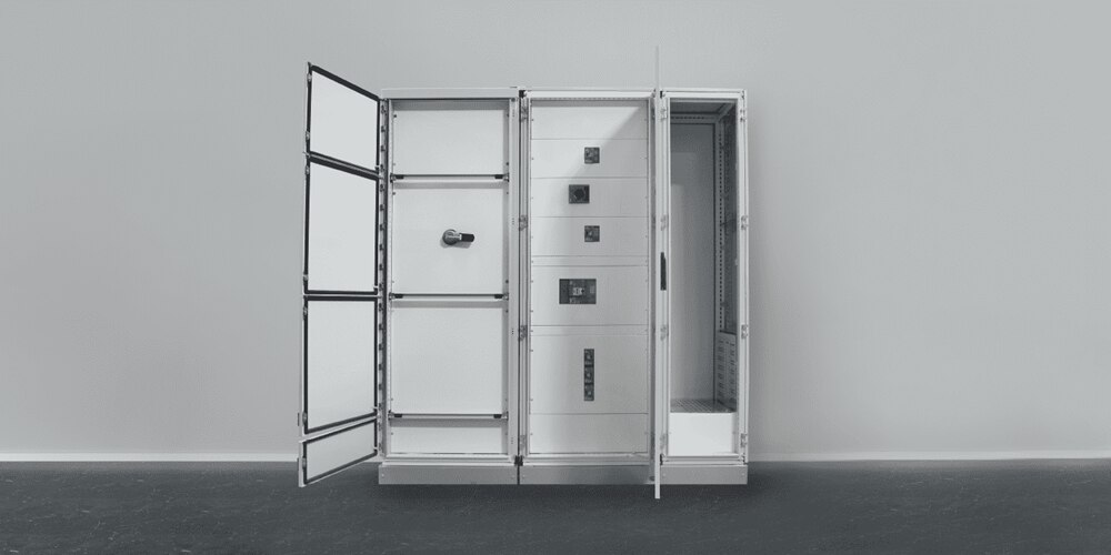 Modular distribution board for commercial application
