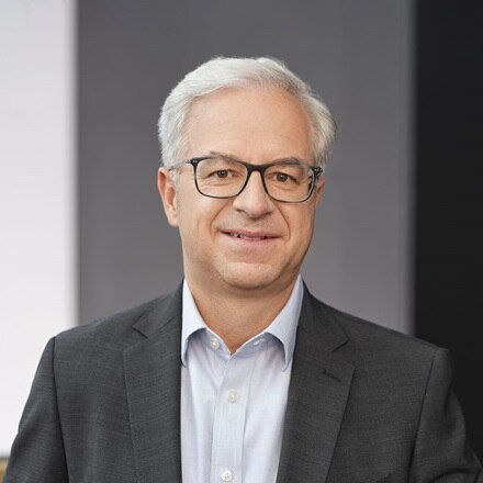 Meet the leaders that revolutionize our management