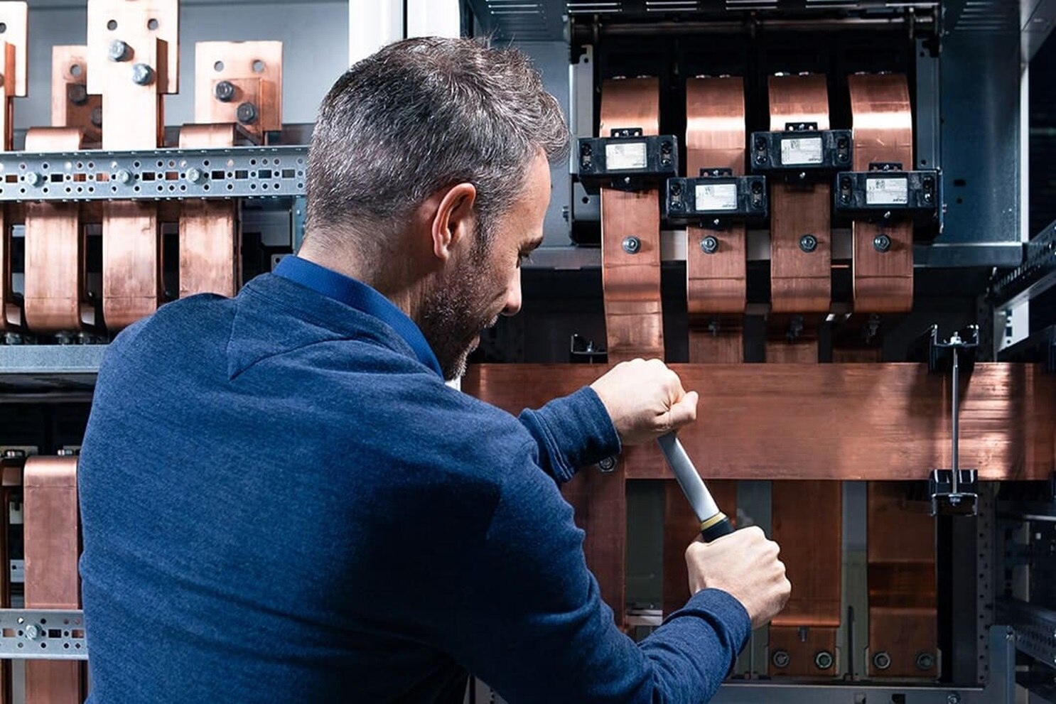 Electrical solutions for panel builders | Hager