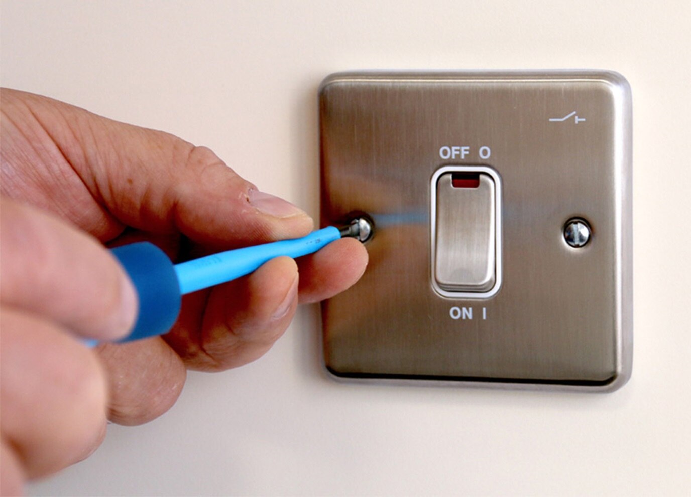 New Sollysta isolating switch solution